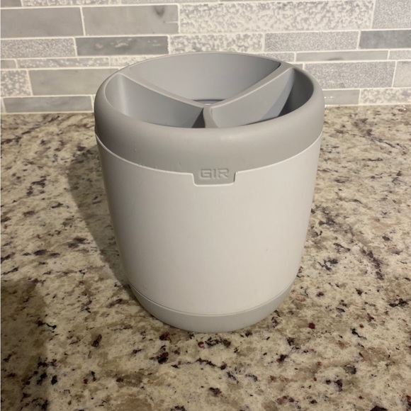 GIR | Kitchen | Gir Kitchen Utensil Storage Container | Poshmark